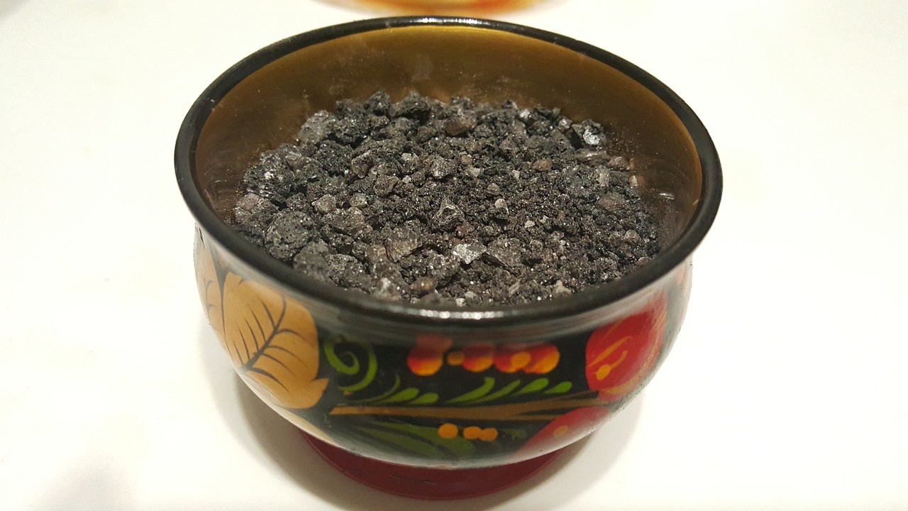 What is Black Salt and What is it Used For? - Utopia