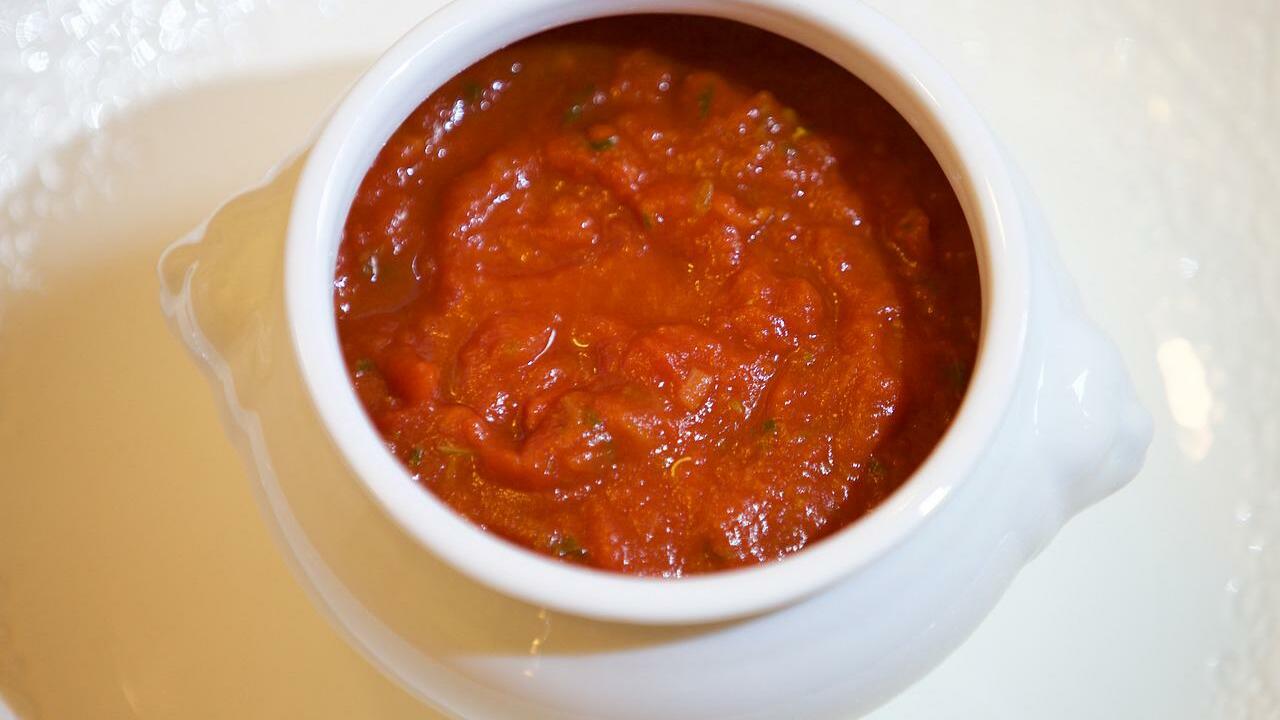 Red Pepper Paste: 2 Ingredient Recipe - Utopia